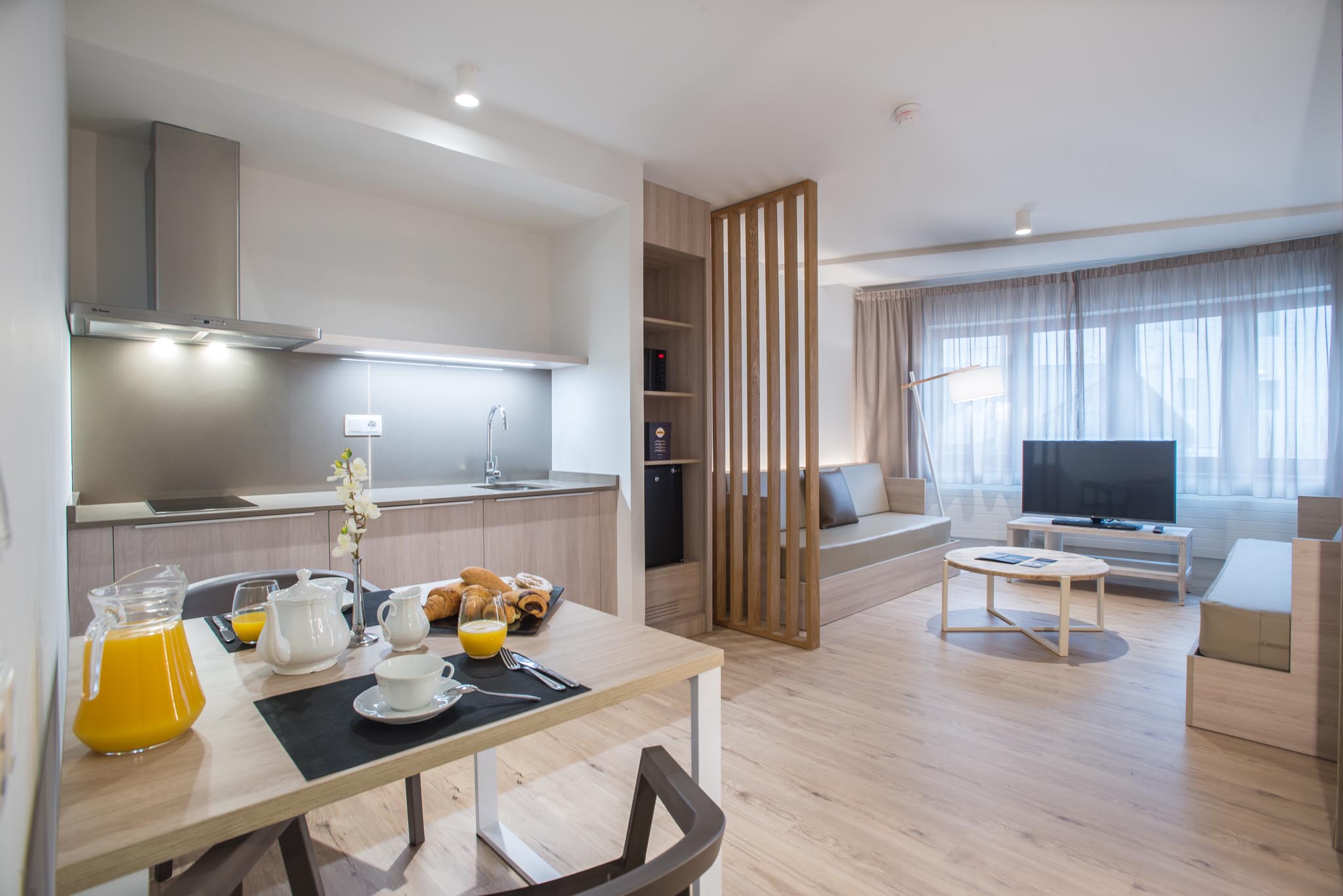Rooms- HOTEL & APARTHOTEL COSMOS